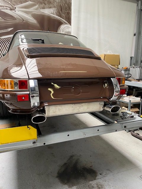 Singer DLS style rear bumper - Club Autosport Ltd